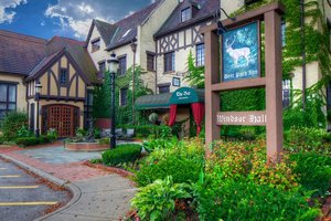 Deer Path Inn Lake Forest, IL - See Discounts