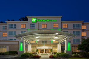Holiday Inn Hotel & Suites Pooler, GA - See Discounts