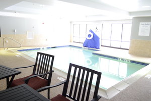 Holiday Inn Express Biddeford, ME - See Discounts