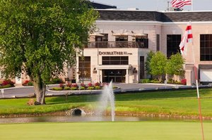 DoubleTree Resort by Hilton Hotel Lancaster, PA - See Discounts