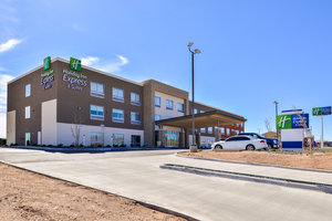 Holiday Inn Express & Suites Van Horn, TX - See Discounts