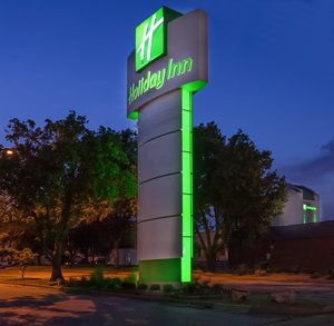 Holiday Inn South Broadway Tyler, TX - See Discounts
