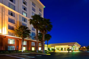 Holiday Inn Hotel & Suites Universal Studios Orlando, FL - See Discounts