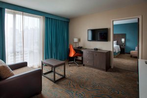 Courtyard by Marriott Hotel Chelsea New York, NY - See Discounts