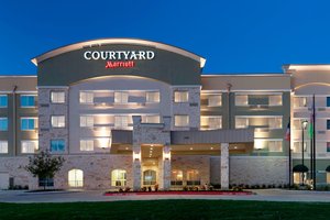 Courtyard by Marriott Hotel Downtown Plano, TX - See Discounts