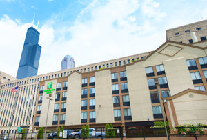 Holiday Inn & Suites Downtown Chicago, IL - See Discounts