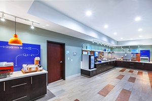 Holiday Inn Express & Suites Longview, TX - See Discounts