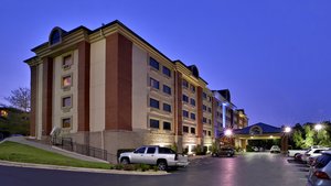 Holiday Inn Express Branson, MO - See Discounts