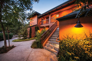 Wine & Roses Hotel Lodi, CA - See Discounts