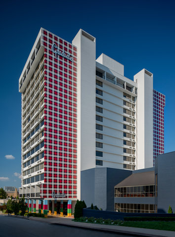 Drake Field Airport, Fayetteville, Arkansas (FYV/KFYV) : FlightBridge ...