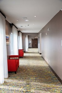Holiday Inn & Suites Savannah Airport Pooler, GA - See Discounts
