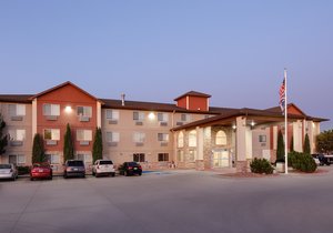 Holiday Inn Express & Suites Scottsbluff, NE - See Discounts