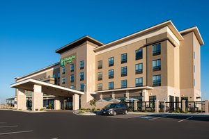 Holiday Inn & Suites Idaho Falls, ID - See Discounts