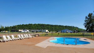 Jasper Ridge Inn Ishpeming, MI - See Discounts