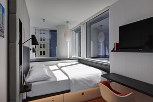 citizenM Hotel Downtown Chicago, IL - See Discounts