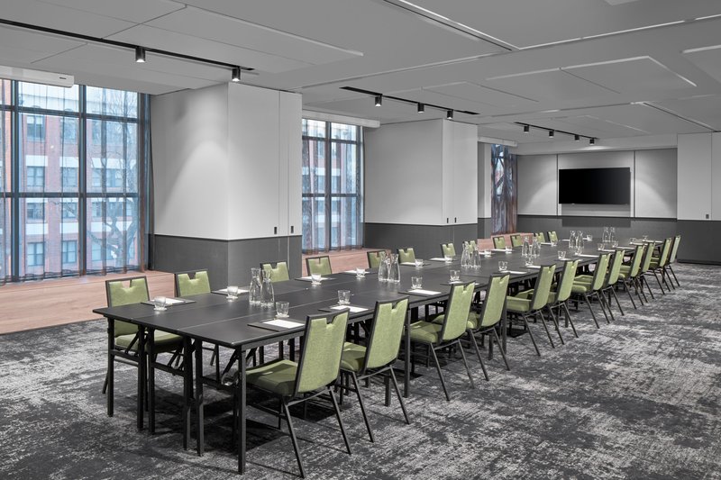 Courtyard By Marriott Melbourne Flagstaff Gardens in Melbourne - Trip ...