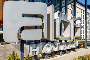 Aloft Hotel Framingham, MA - See Discounts