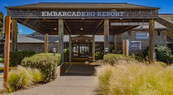 Embarcadero Resort Hotel Mar in Newport, OR - Trip Canvas